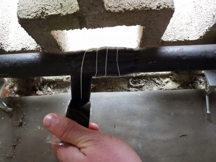 Domestic Property Restricted Space Malleable Iron Water Supply Pipe Repair