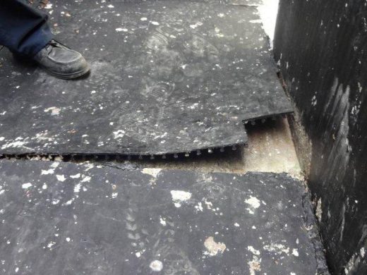 Gas Plant Seawater Storage Tank Cracked Floor Repair